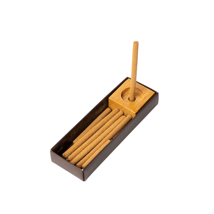 Dakhoun - For luxurious perfumes, oud, and incense in Saudi Arabia ...